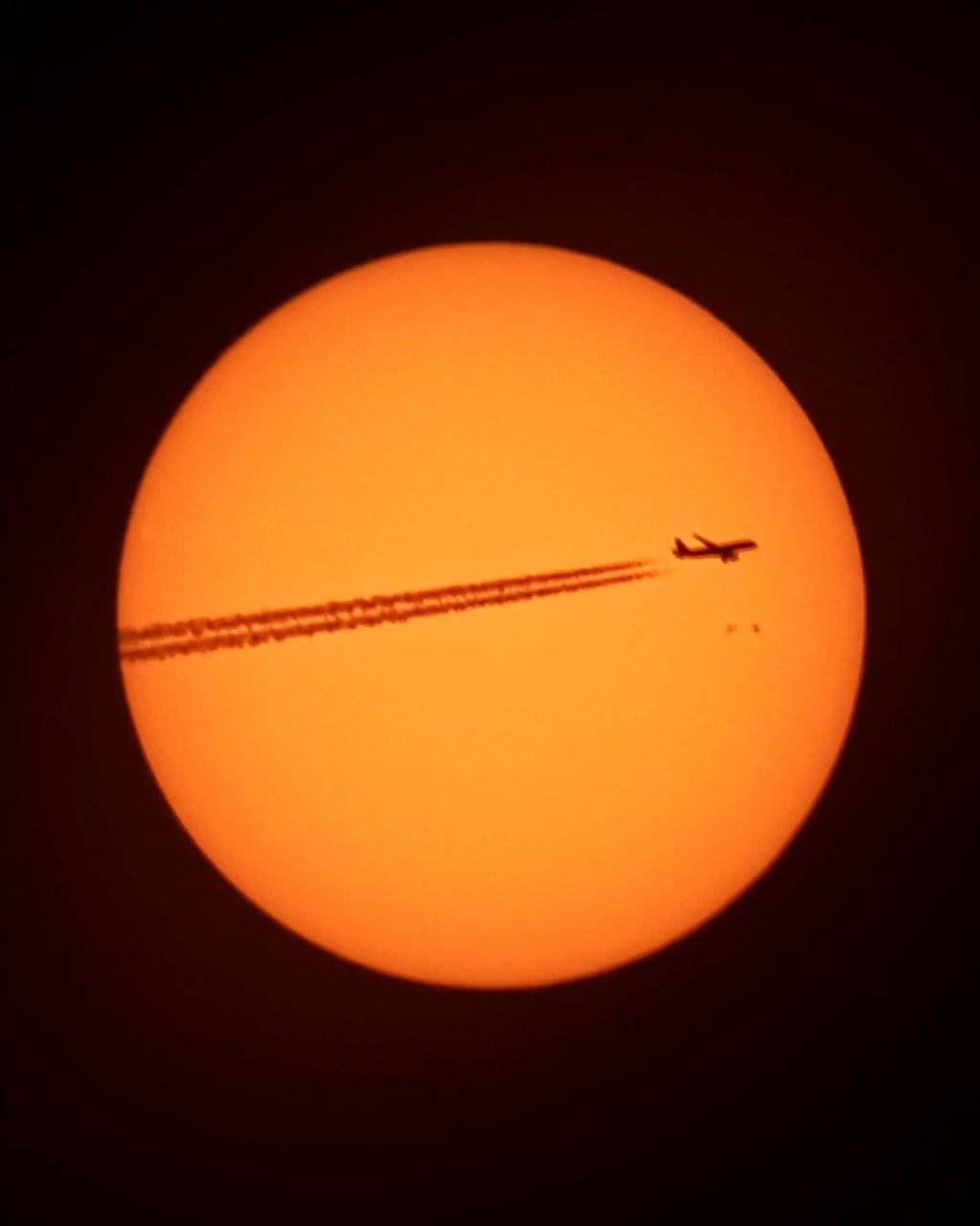 Capture the Solar Eclipse Like a Pro with This Smart Telescope